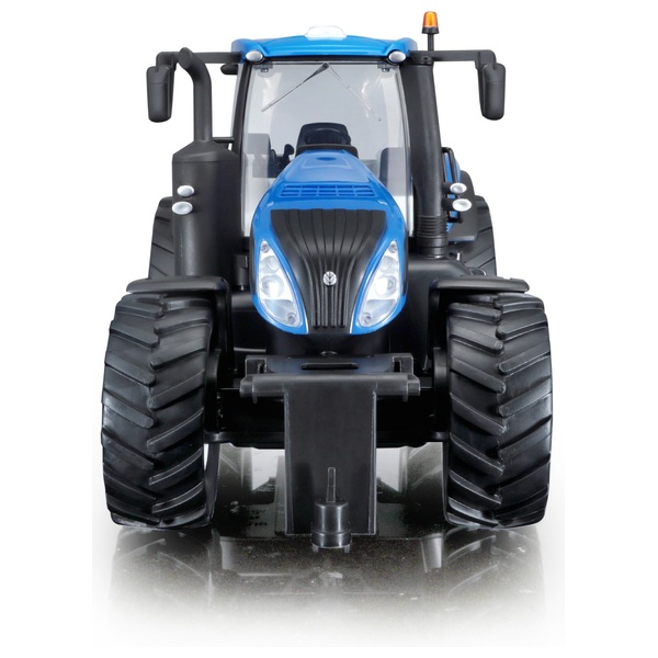 New Holland Remote Control Tractor 1:16 Scale | Smyths Toys Ireland