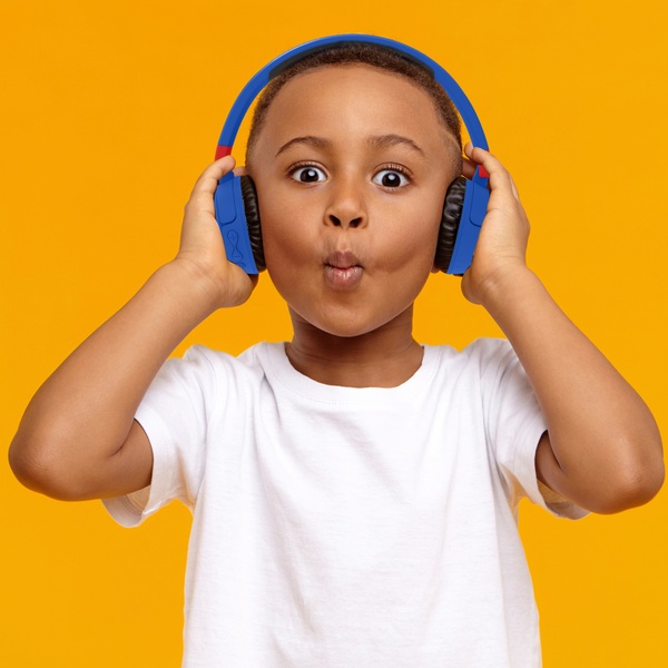 Super Mario Kids’ Wireless Bluetooth Headphones | Smyths Toys UK
