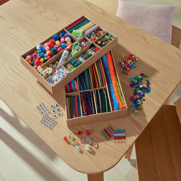 Deluxe Craft Box with 1000+ Pieces | Smyths Toys UK