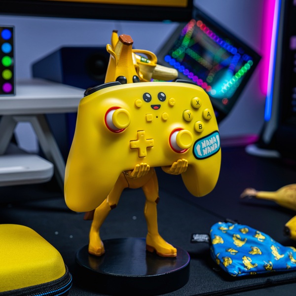 Fortnite Peely Cable Guy - Phone and Controller Holder | Smyths Toys ...
