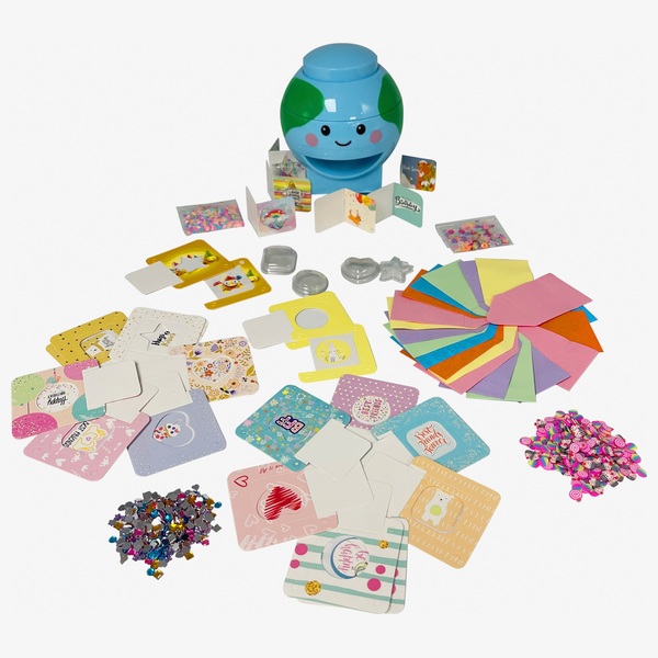 iLY 3D Friendship Card Maker | Smyths Toys UK