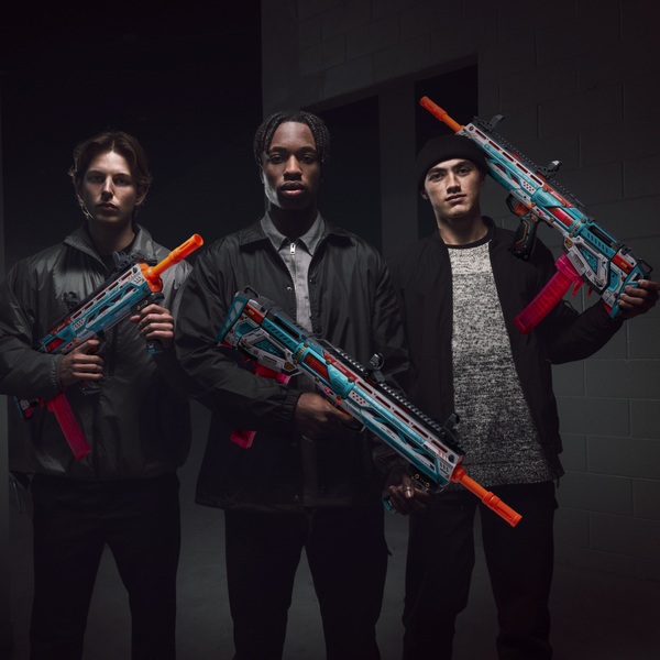 XSHOT SKINS Pro Performance Long Shot Blaster 40 Darts by ZURU | Smyths ...