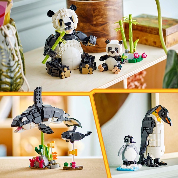 LEGO Creator 31165 3-in-1 Wild Animals: Panda Family Set | Smyths Toys ...