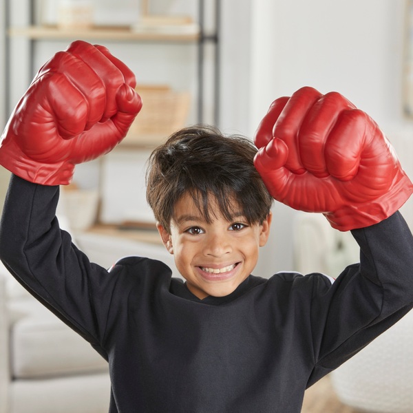 Incredible Hulk Smash Hands THE INCREDIBLE HULK Smash Hands W/