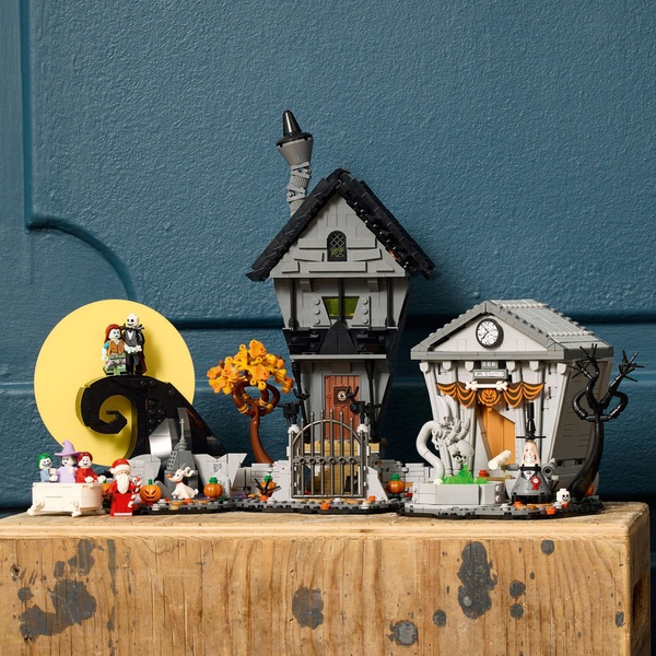 LEGO Ideas 21351 Tim Burtons Disney Film Nightmare Before Christmas ...