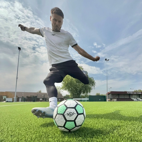 Size 5 Curve Ball For Kids Safe Sport Gear Curve Star Swerve Football ...