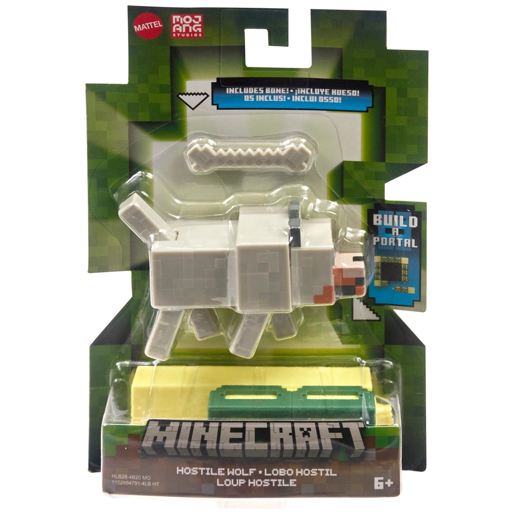 Minecraft 8cm Hostile Wolf Figure Build-A-Portal Set | Smyths Toys UK