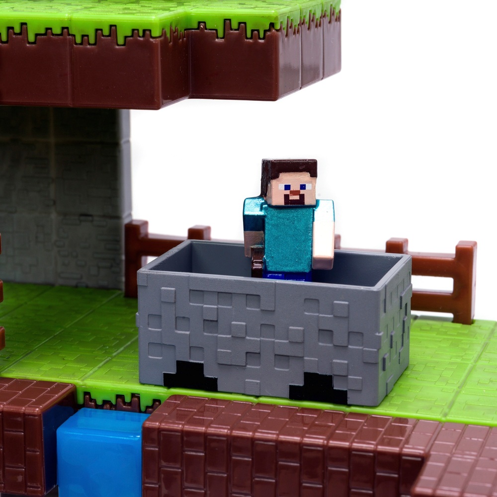 Minecraft Diecast Nano Figures Scene Overworld | Smyths Toys Ireland