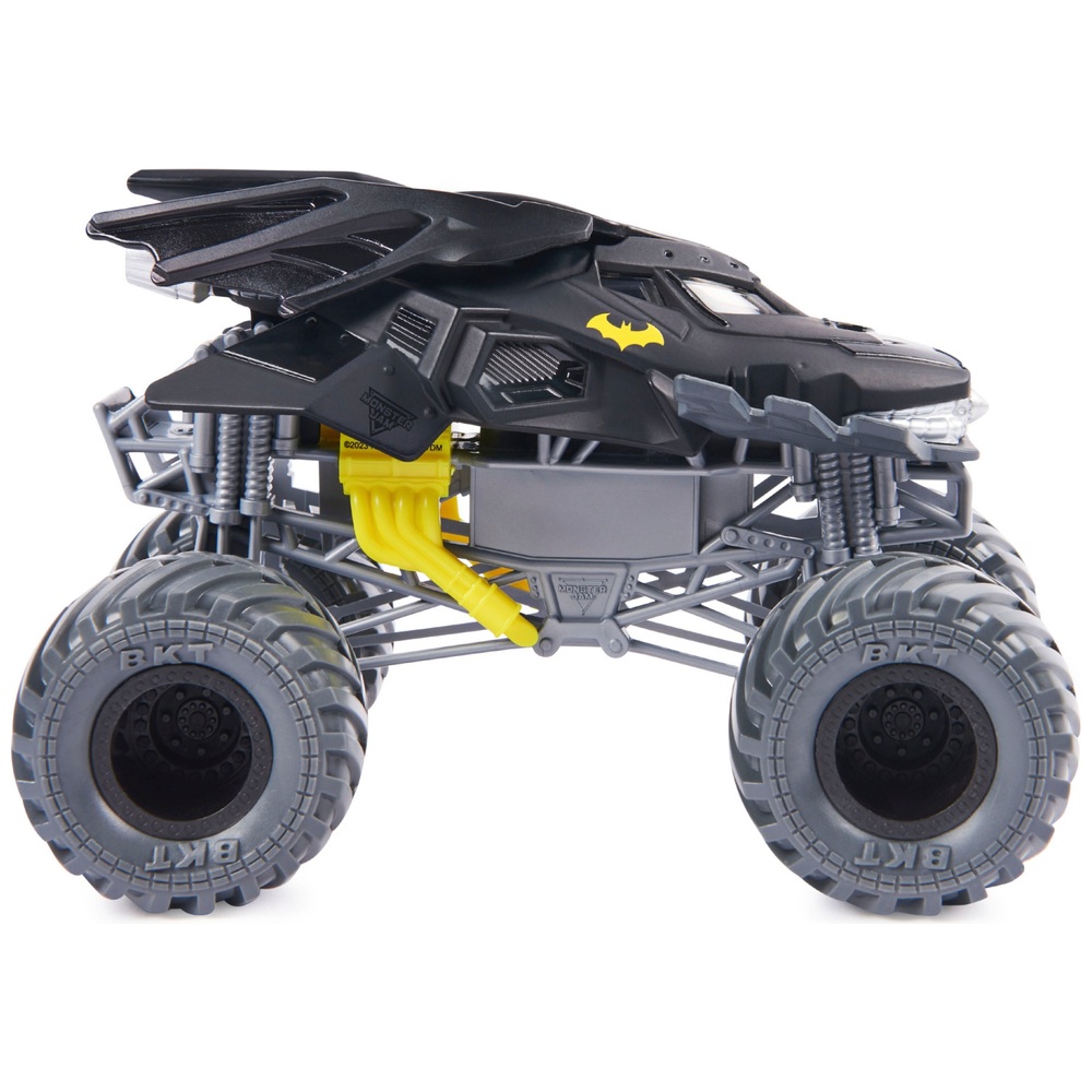 Monster Jam Monster Truck Batmobile 1:24 | Smyths Toys Deutschland