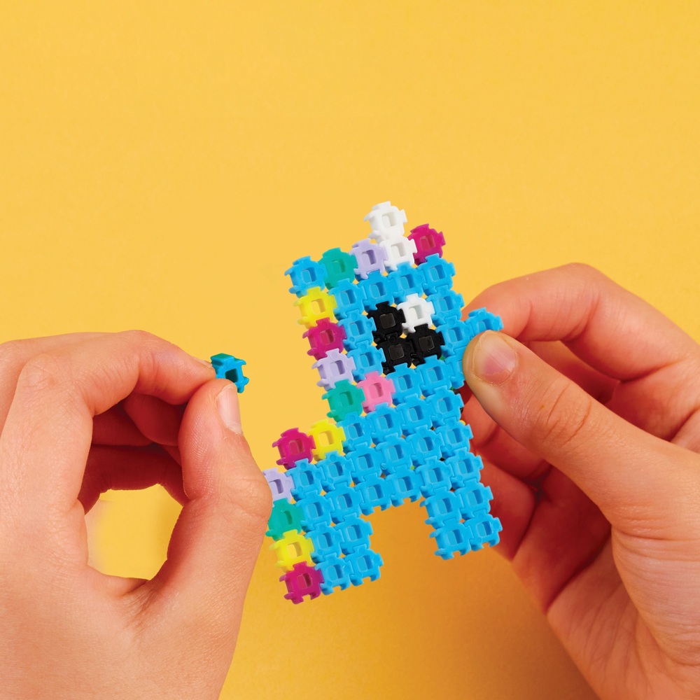 SimBrix Maker Studio Pixel Art Set | Smyths Toys UK