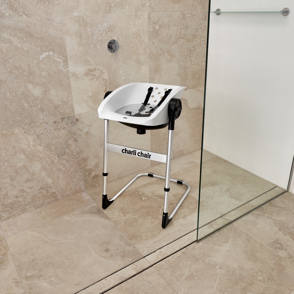 CharliChair 2 in 1 Duschsitz und Baby Badewanne mit Gestell | Smyths ...