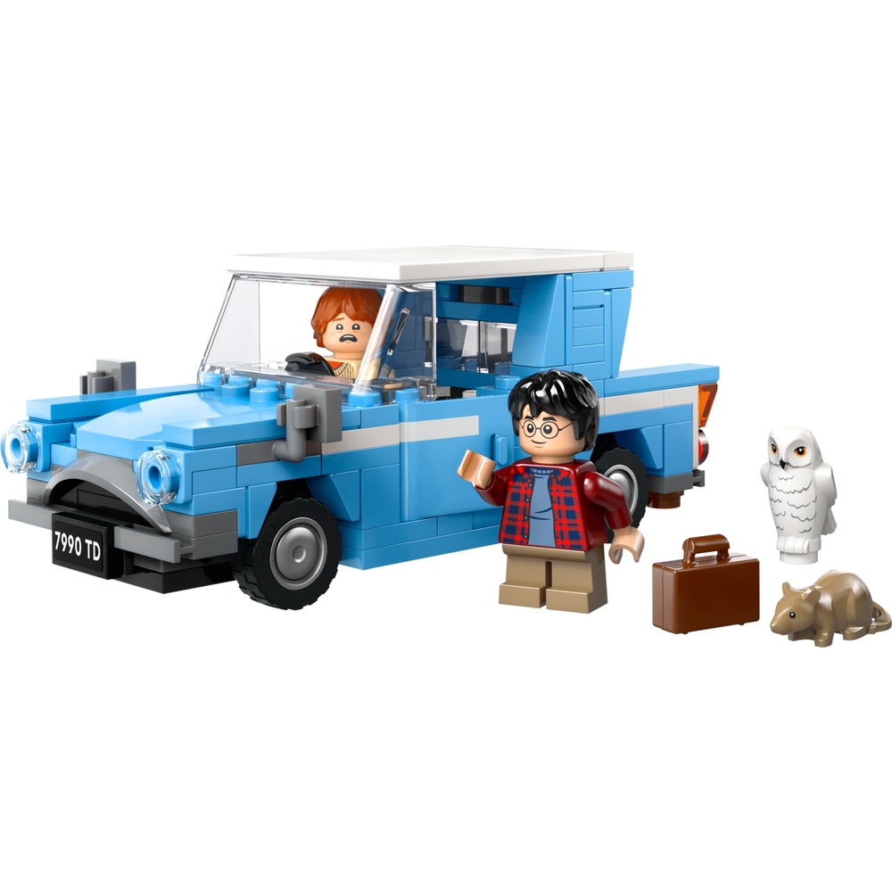 LEGO Harry Potter 76424 Flying Ford Anglia Set | Smyths Toys UK