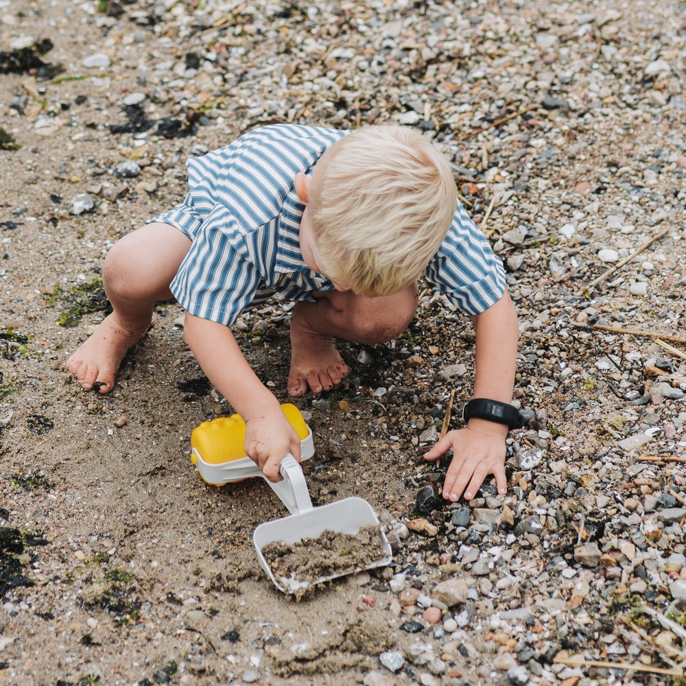 Dantoy Sand Spade and Roller Assortment | Smyths Toys UK