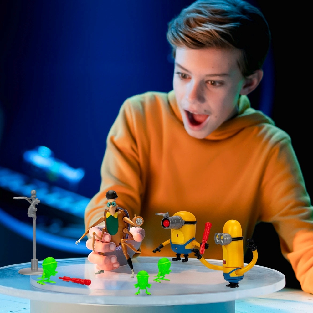 Despicable Me 4 Action Figure Mega Minions Vs Maxime Multipack | Smyths ...