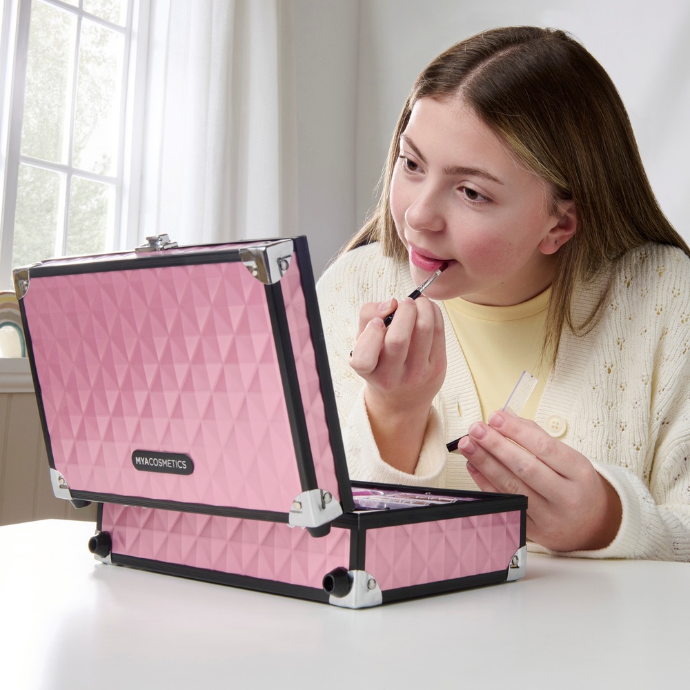 MYA Cosmetics Schminkkoffer pink/schwarz | Smyths Toys Deutschland