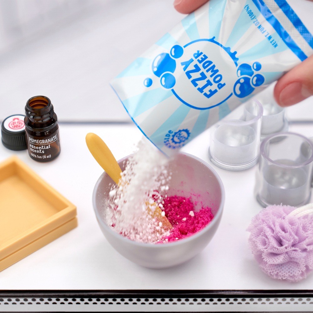 MGA’s Miniverse: Make It Mini Spa Series 1-A Collectible Assortment ...