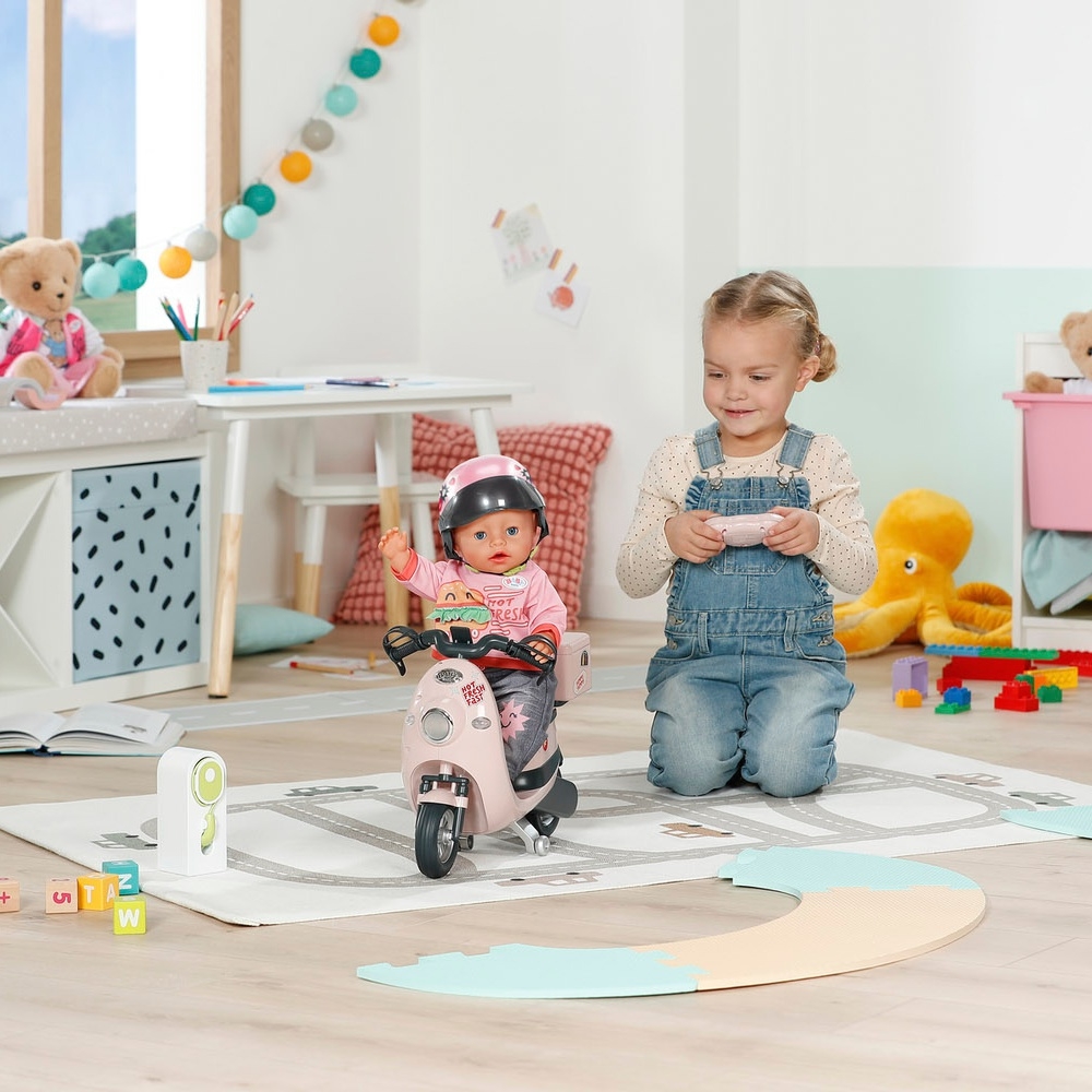 BABY born E-Scooter mit Fernbedienung | Smyths Toys Österreich