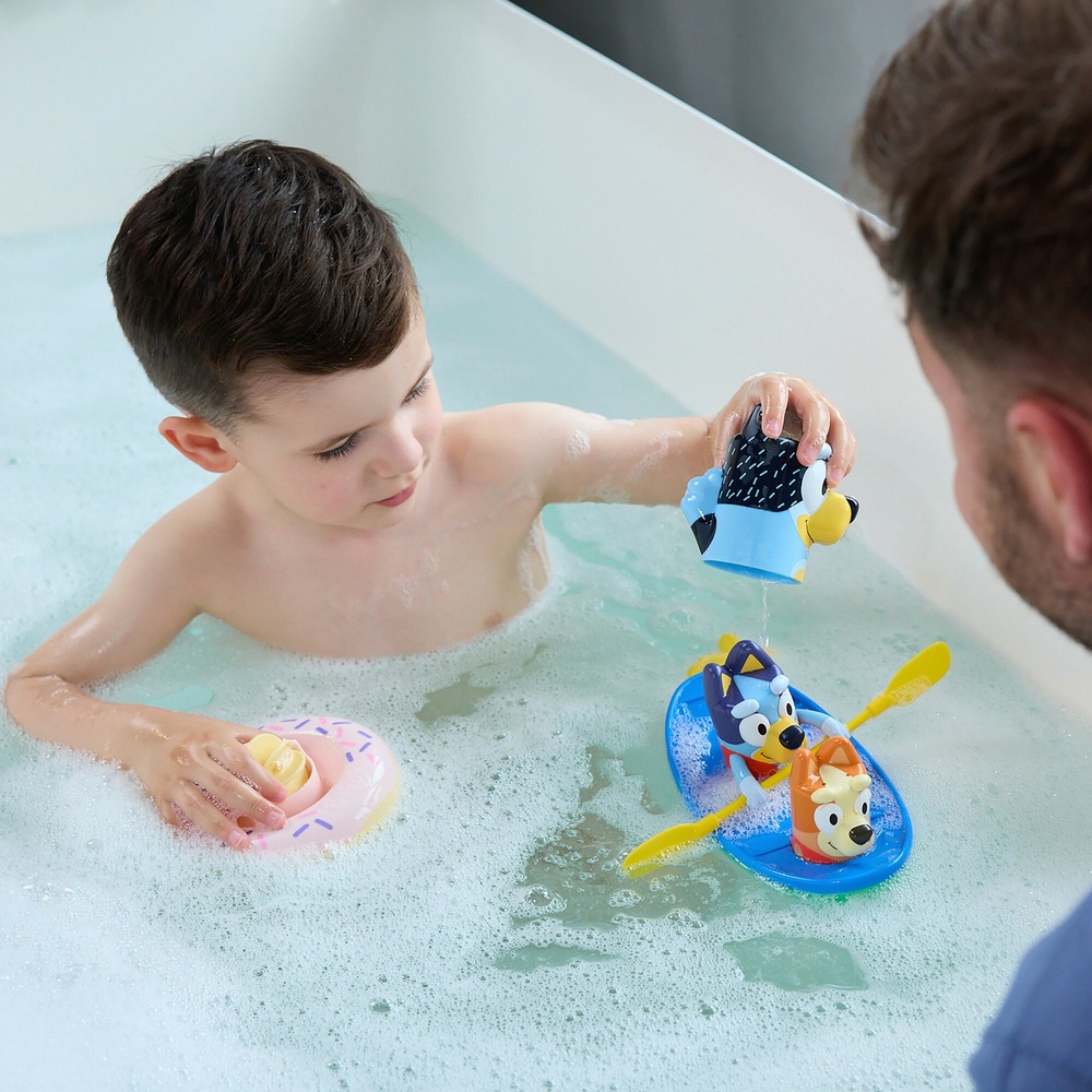 TOMY Toomies Bluey Bath Toys Family Adventure Set | Smyths Toys UK
