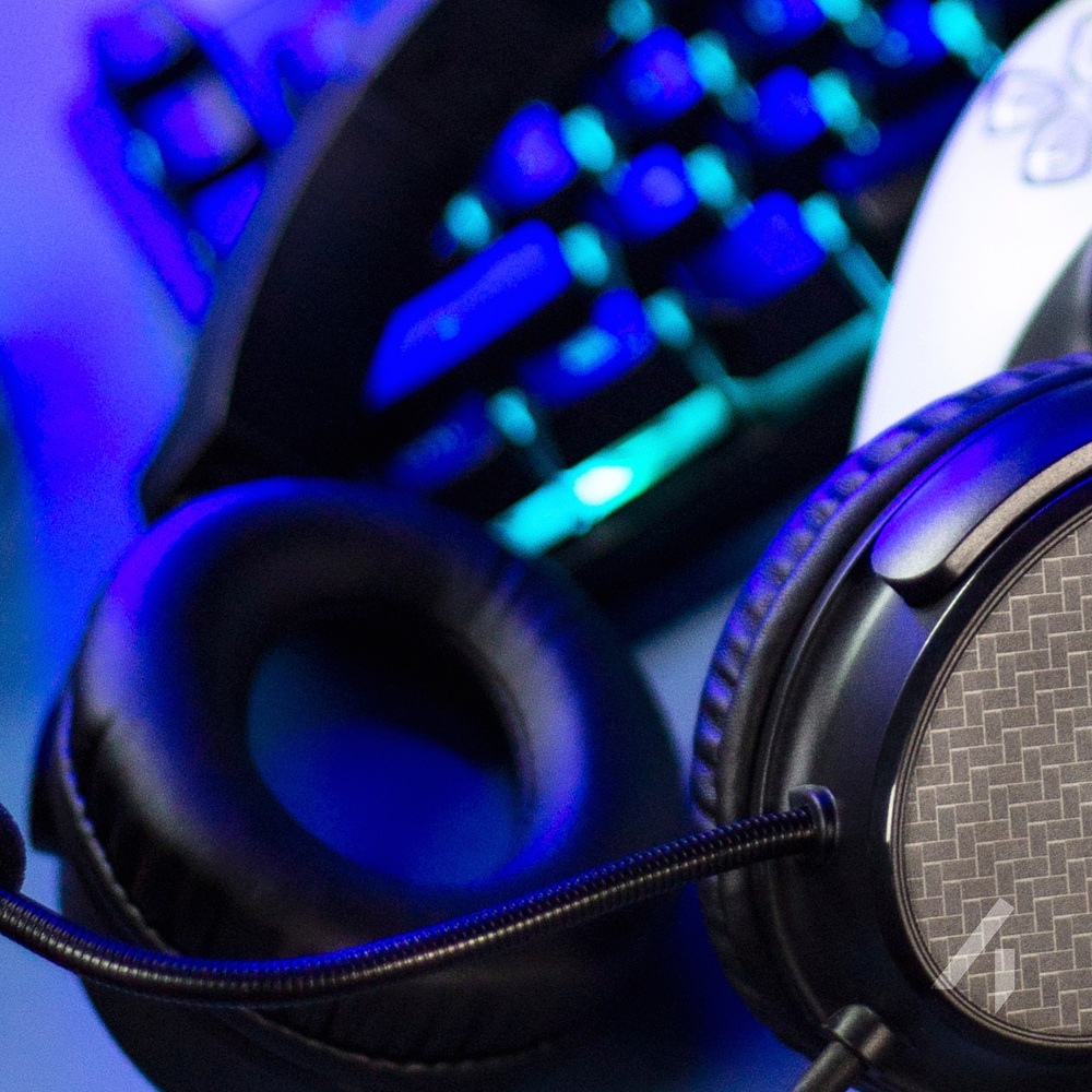 Stealth C6-100 Multi-Format Gaming Headset - Black | Smyths Toys UK