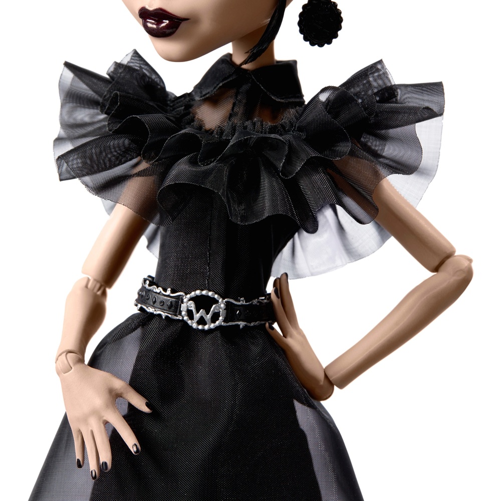 Monster High Wednesday Puppe Rave'N Wednesday | Smyths Toys Österreich