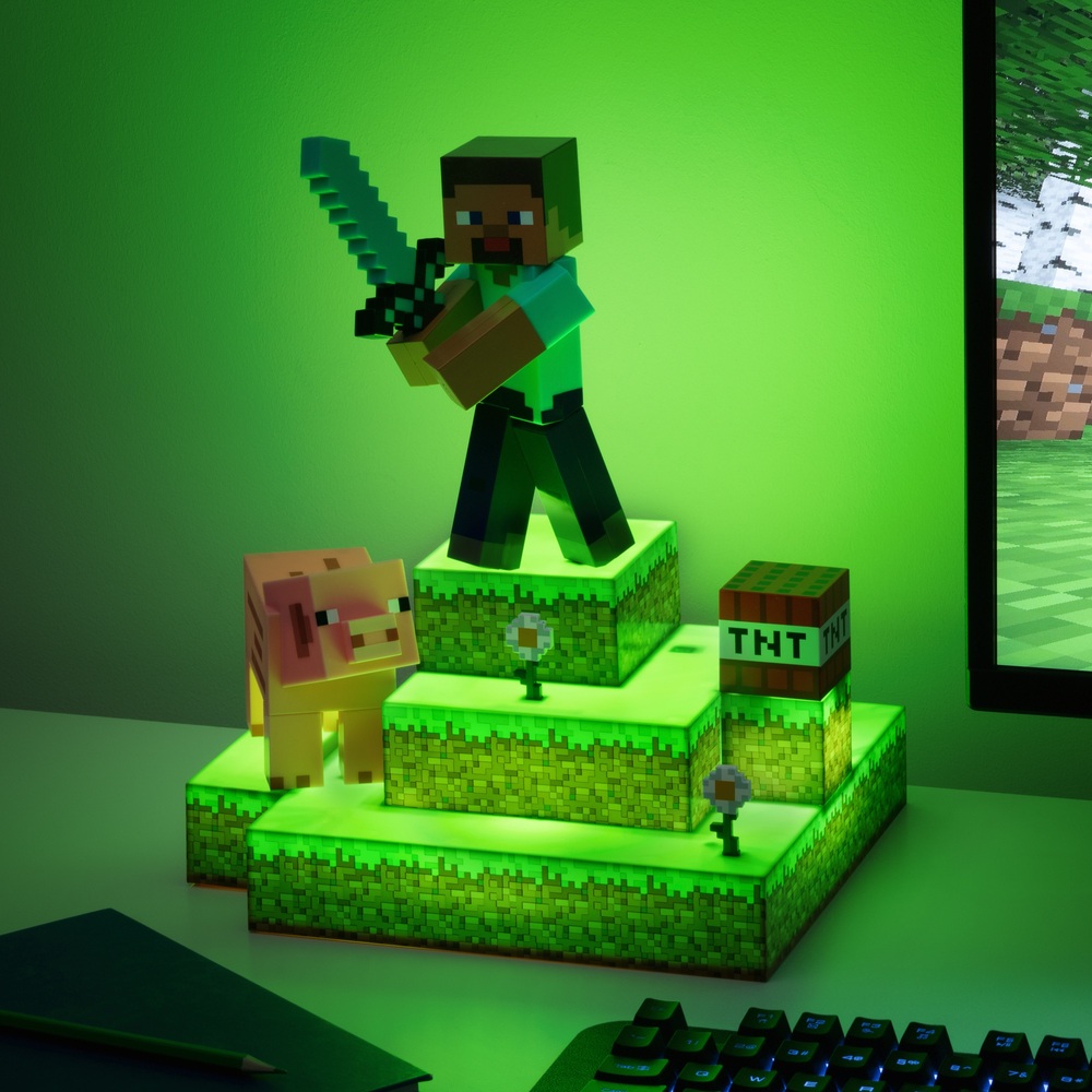 Minecraft LED Lamp Steve Diorama with Pigs 30cm | Smyths Toys UK