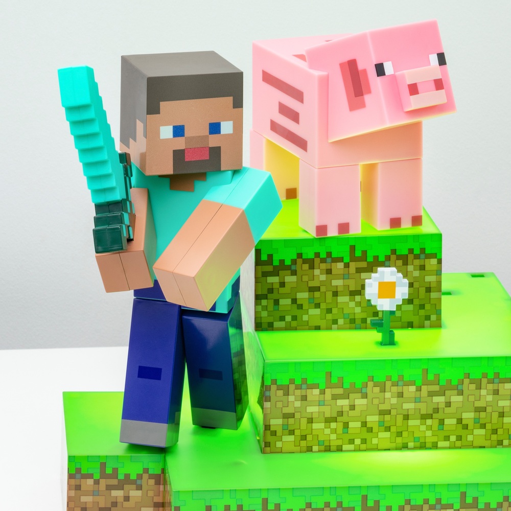 Minecraft LED Lamp Steve Diorama with Pigs 30cm | Smyths Toys UK