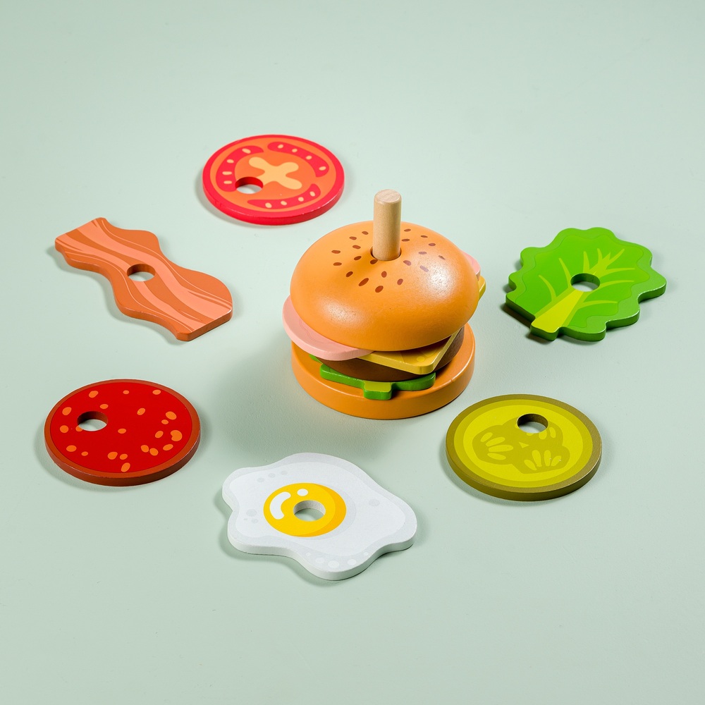 Hamburger Stapelspielzeug aus Holz | Smyths Toys Österreich