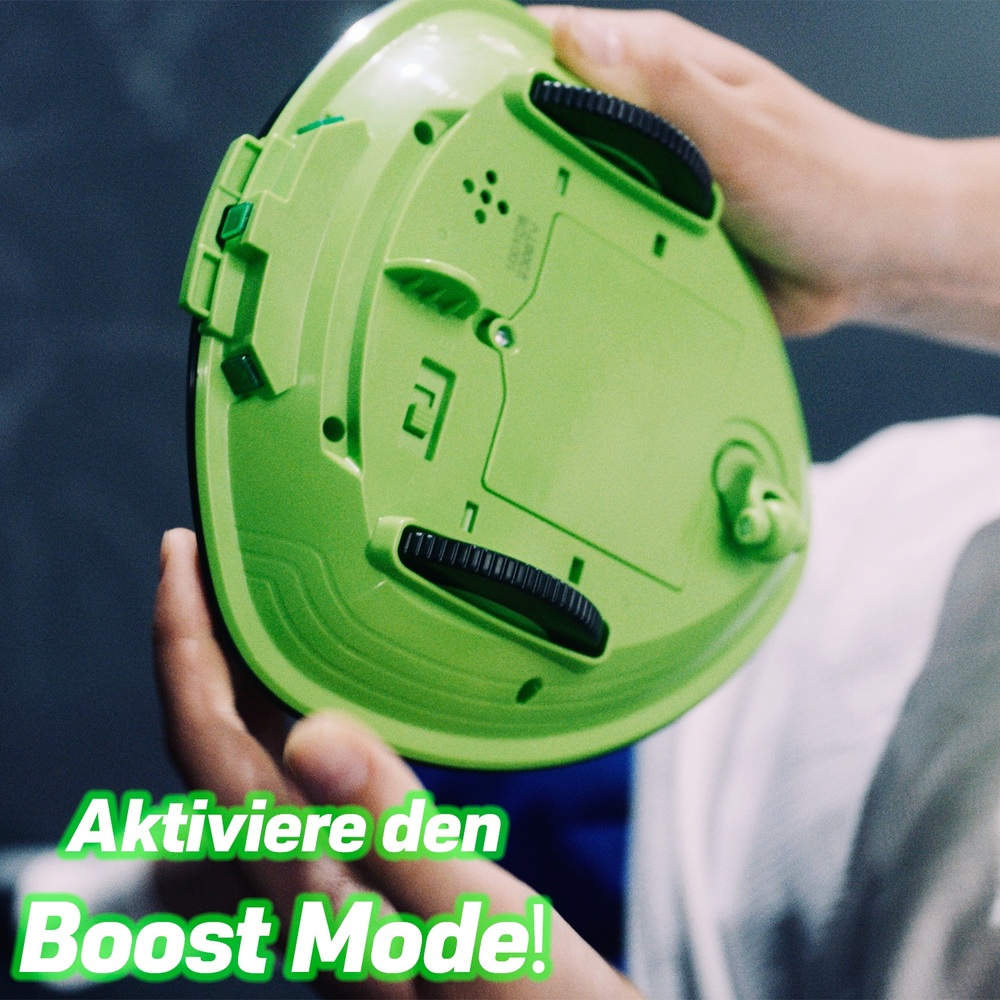 Smart Ball Indoor Soccer Bot Fußballtrainer-Roboter | Smyths Toys ...