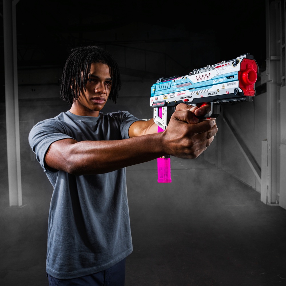 XSHOT by ZURU Skins Pro Series Fury-X Blaster with 40 Darts | Smyths ...