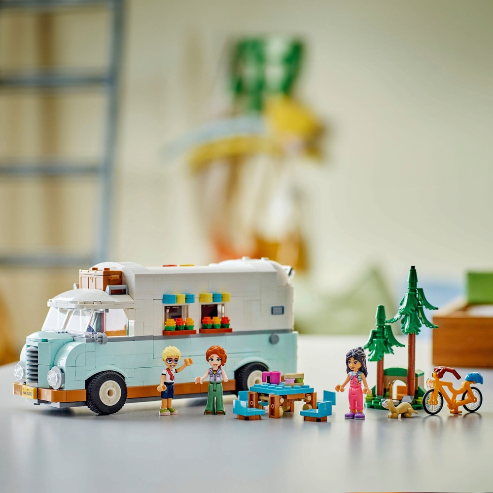 LEGO Friends 42663 Wohnmobil | Smyths Toys Deutschland
