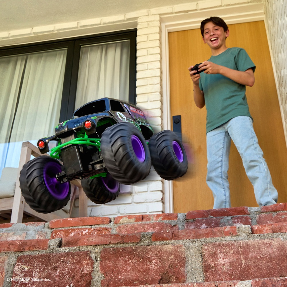 Grave Digger Monster Truck Monster Jam, 1:6th Scale MEGA Grave Digger